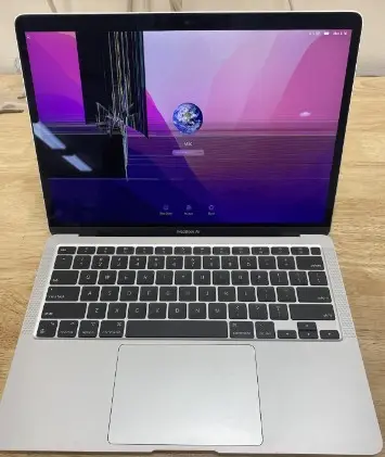 MacBook Air Cracked Screen – Broken Screen Fixed | Data Recovery - Hex Tech